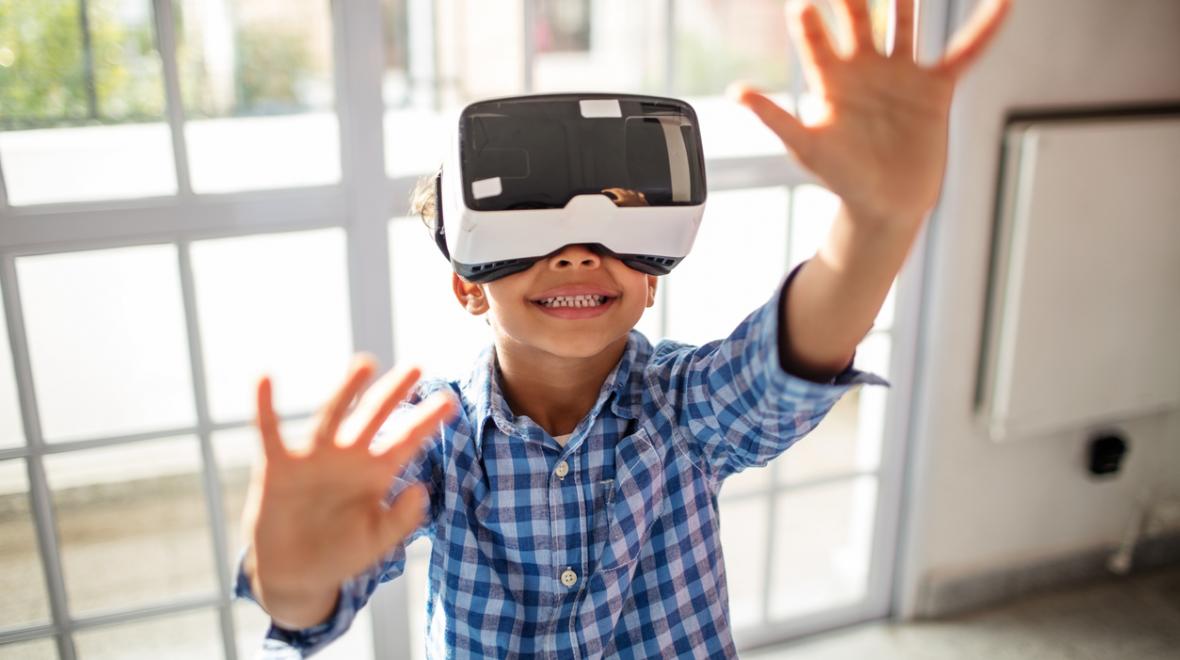 Using immersive Virtual Reality to train cognitive abilities of ...